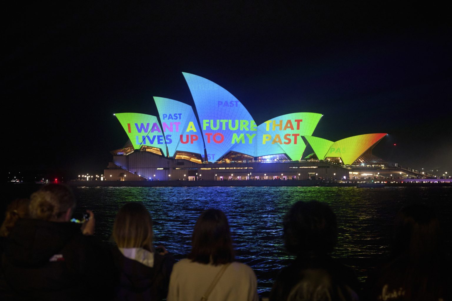 2025年Vivid Sydney燈光熄滅 —— 23個夜晚夢幻圓滿落幕 - 2CR澳洲中文廣播電台